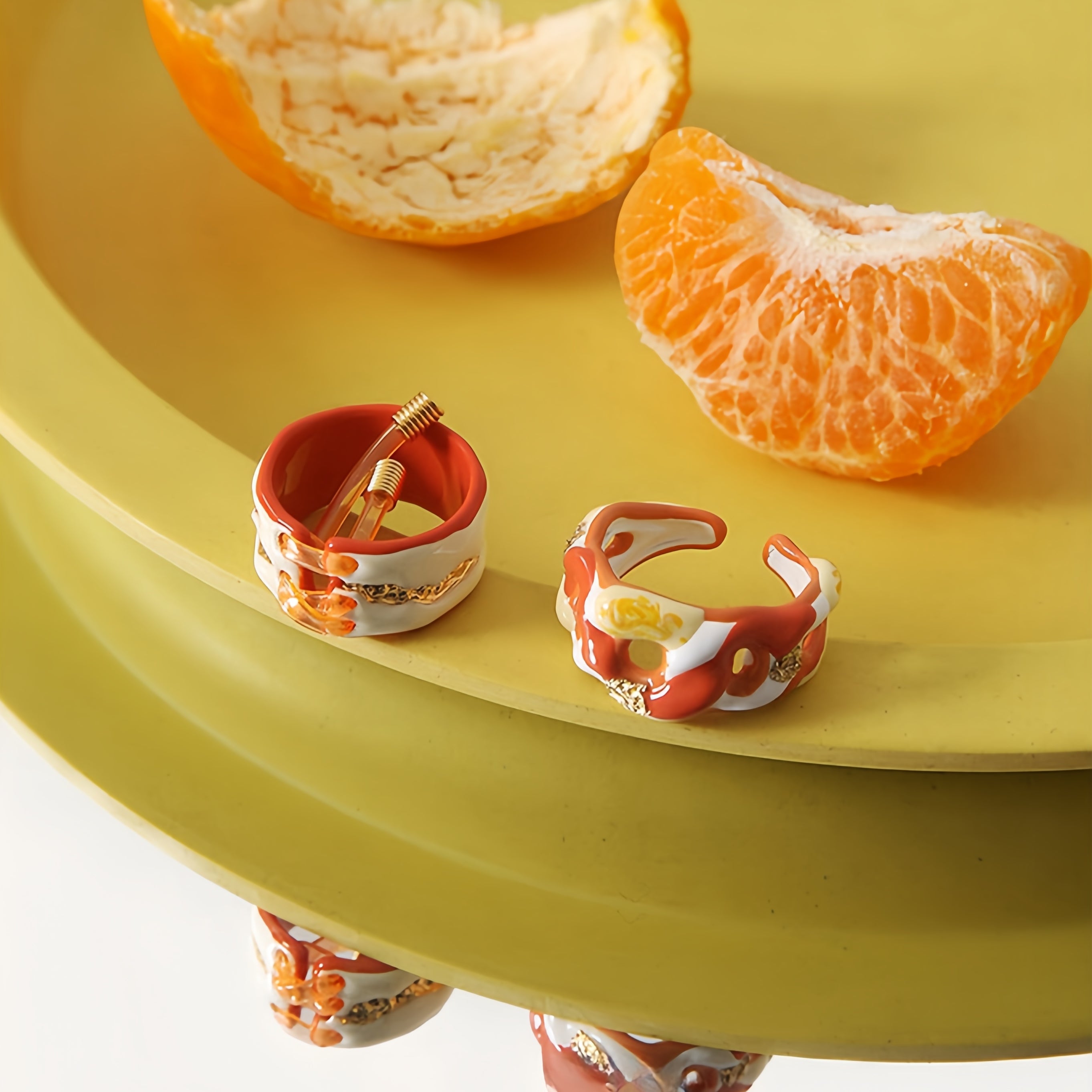 Juicy Orange Rings – Odd Shapes
